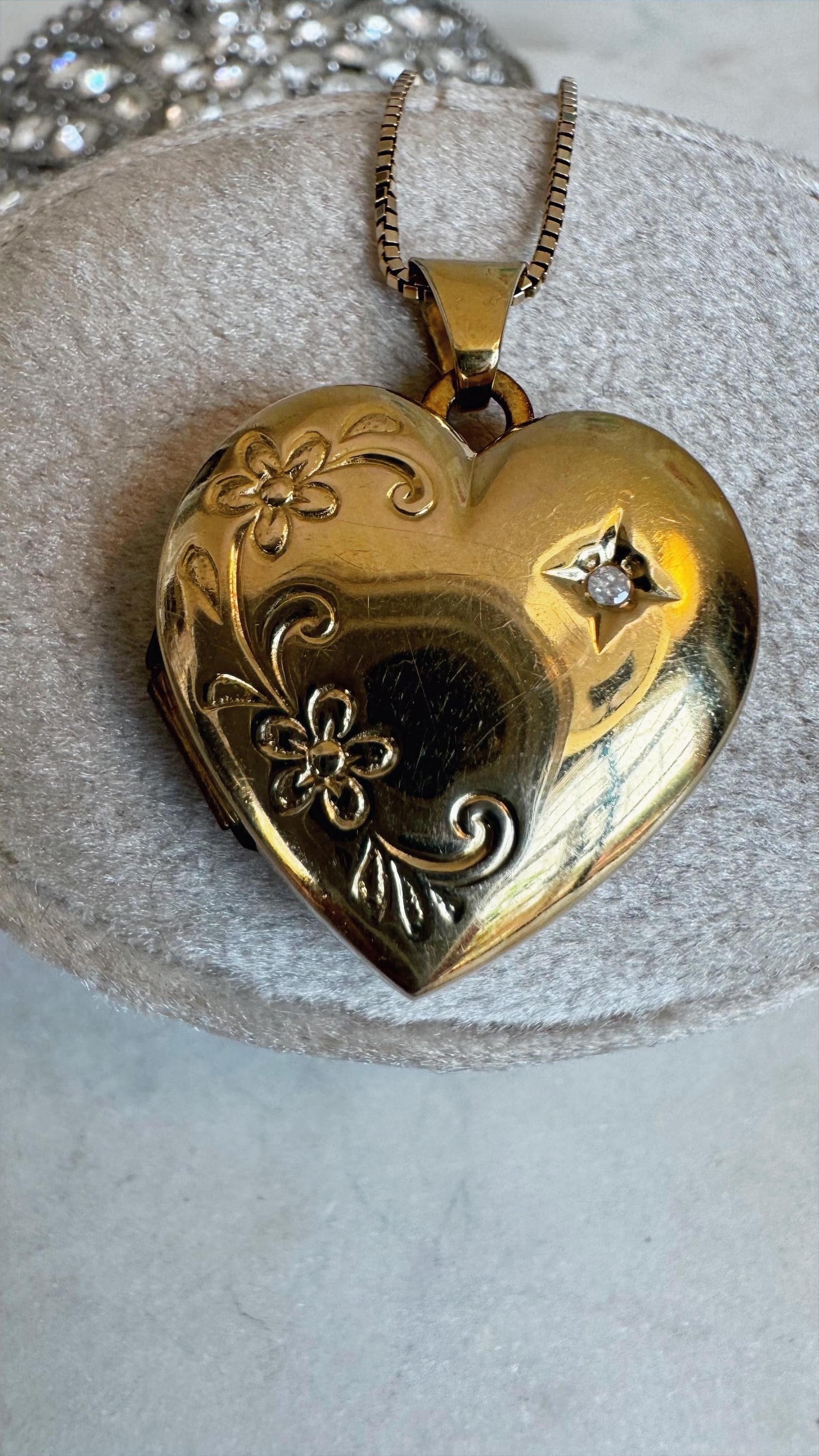 Vintage Gold & Diamond Heart Locket Pendant Necklace - Etsy