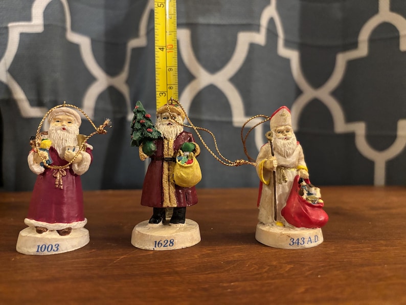 Santa Through the Ages: Vintage Historical Christmas Ornament Set (343 ...
