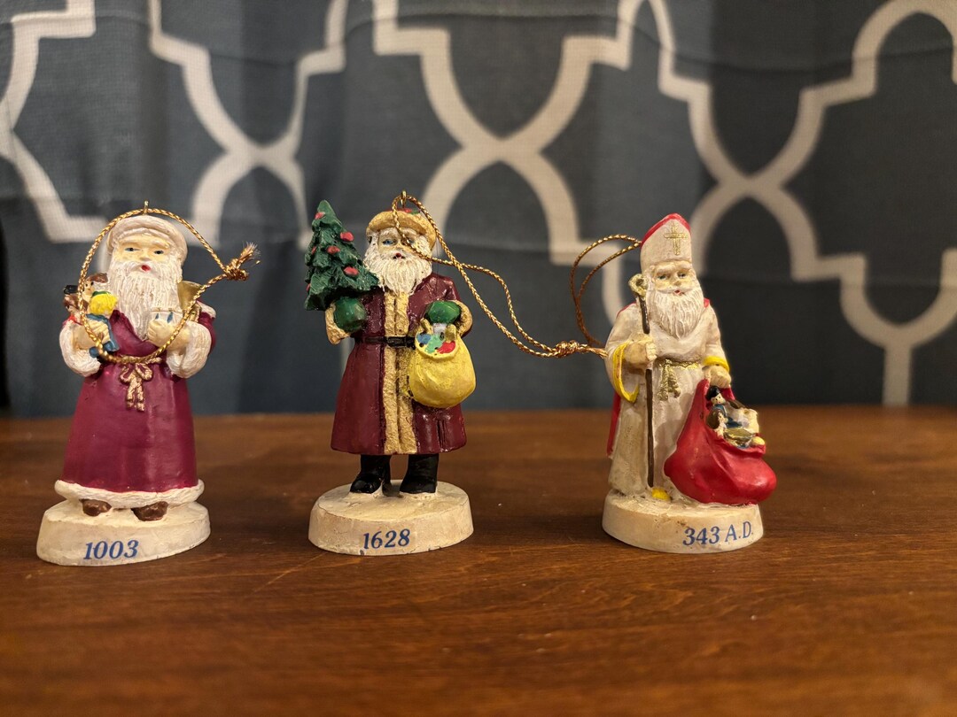 Santa Through the Ages: Vintage Historical Christmas Ornament Set (343 ...