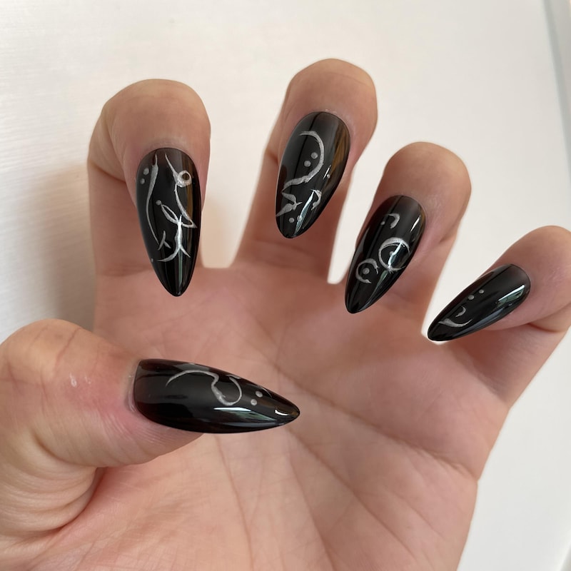 Kpop Demon Hunter Nails - Etsy