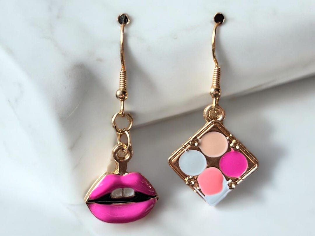 Cute Fashion Lips & Makeup Palette Gold Dangle Charm Drop Earrings Gift ...