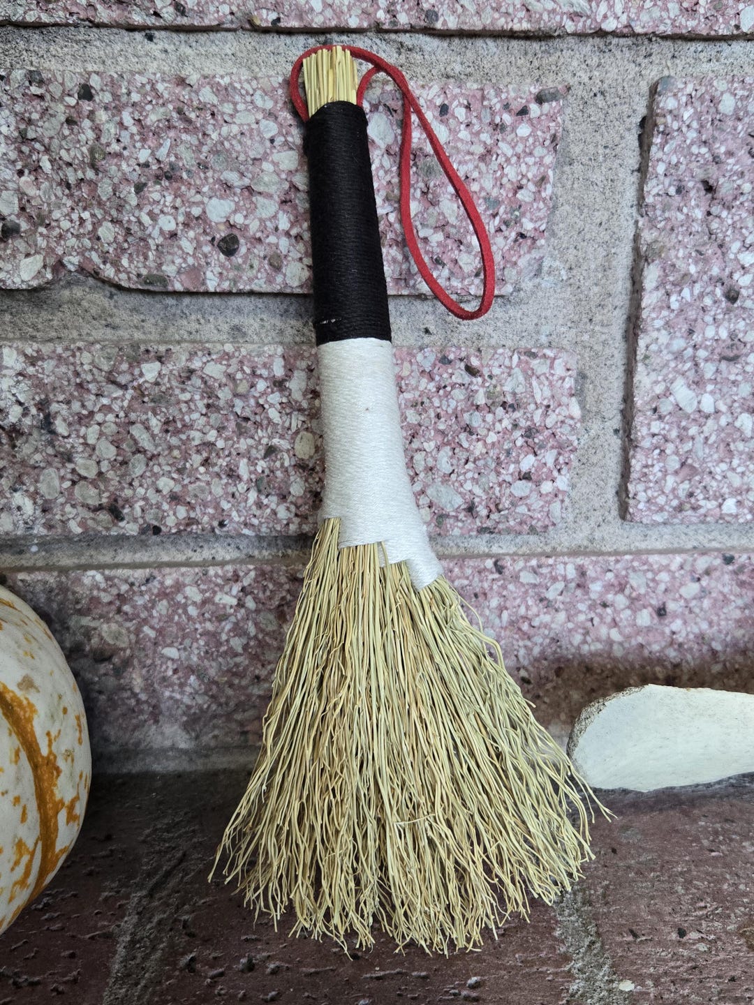 Black and White Handbroom - Etsy