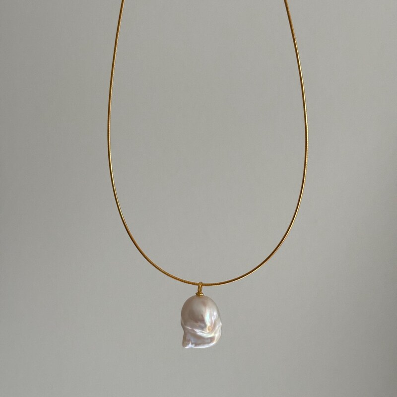 Baroque Pearl Pendant Necklace - Etsy