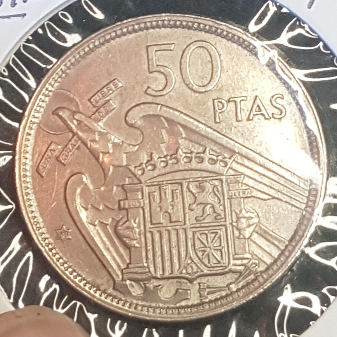 1957 (*58) 50 PTAS Spain Edge Lettering Coin - Etsy