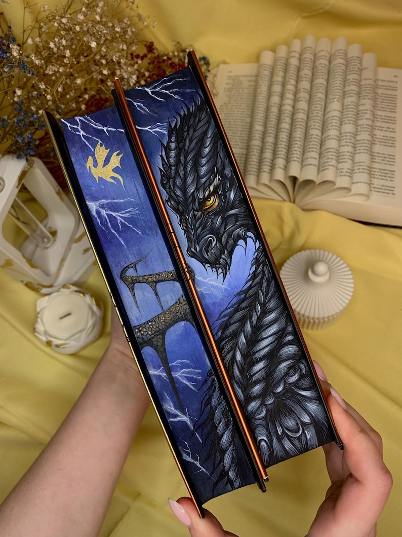 Iron Flame by Rebecca Yarros | Hand-painted Fore-edge Book | Special ...