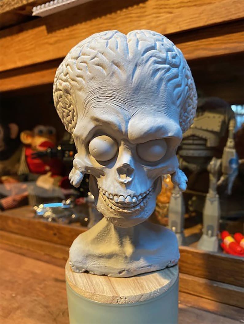 Alien Martian Head Sculpture (MARS ATTACKS!) Plaster Cast 7" Tall - Etsy