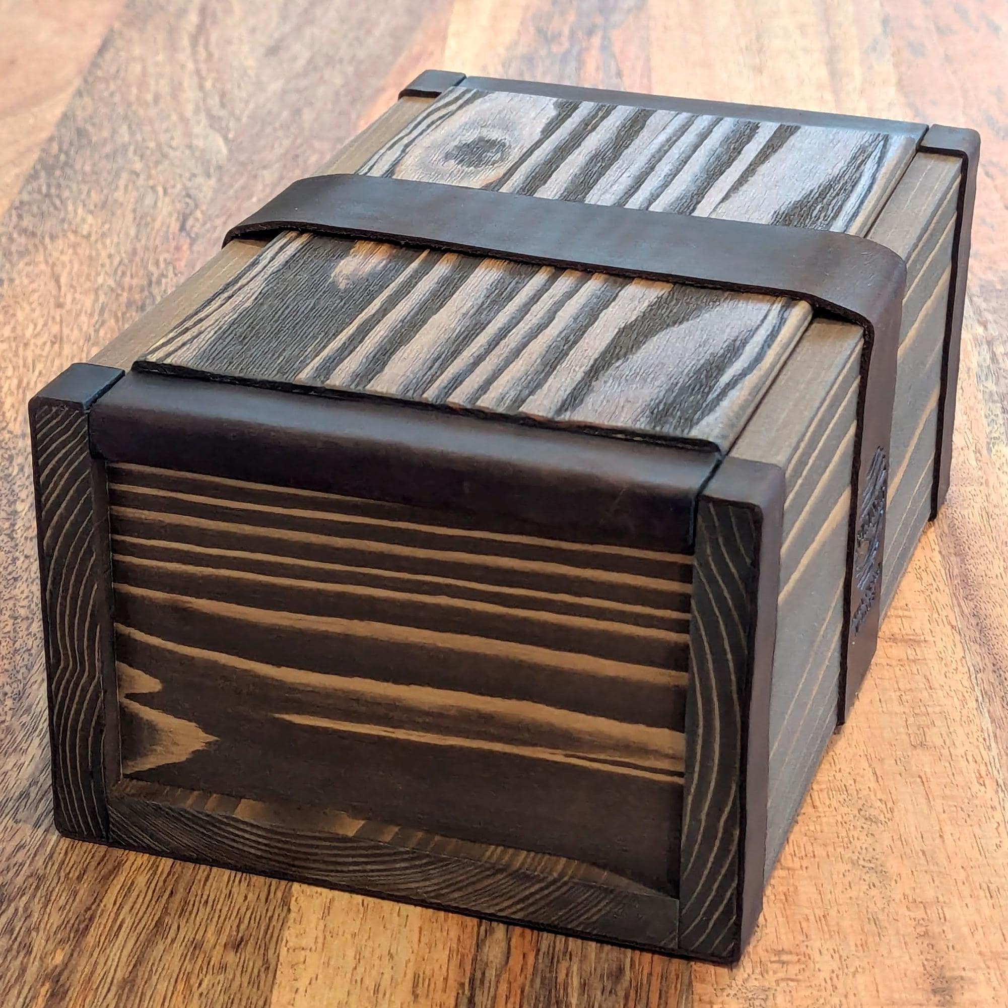 Exquisite Stash Box With Rolling Tray for Smoking Accessories and Jars ...