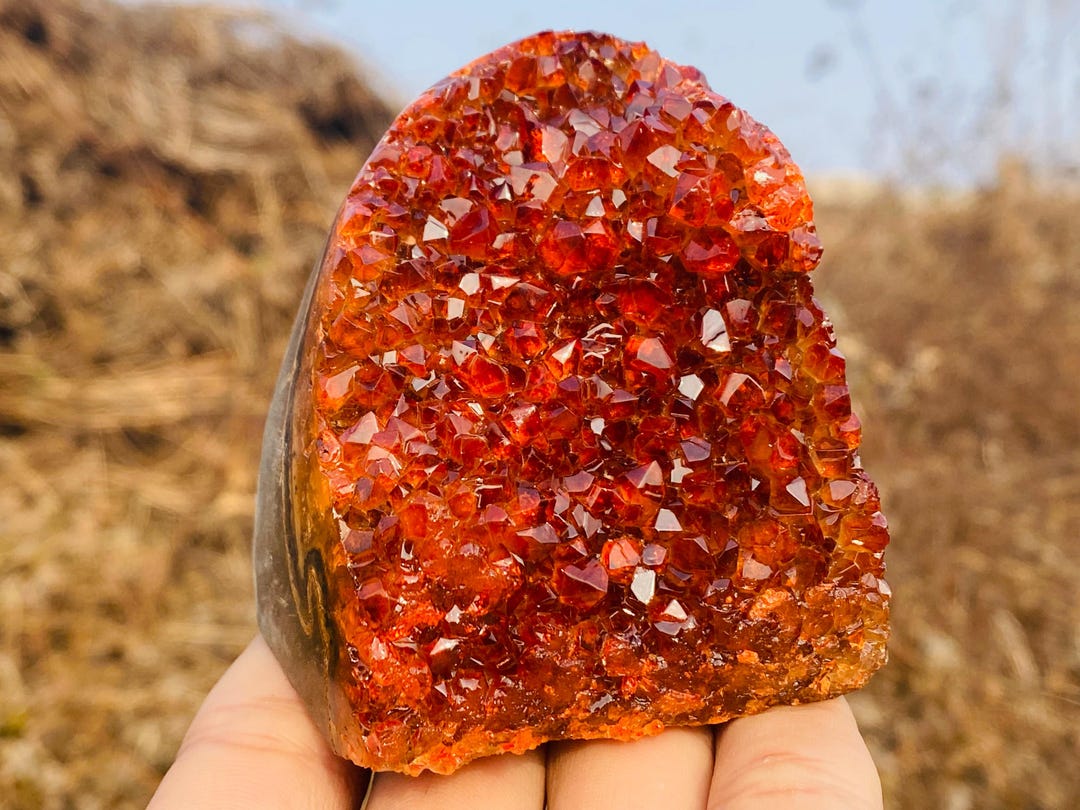 Beautiful Orange Geode Quartz,quartz Crystal,hand Carved,crystal Geode ...