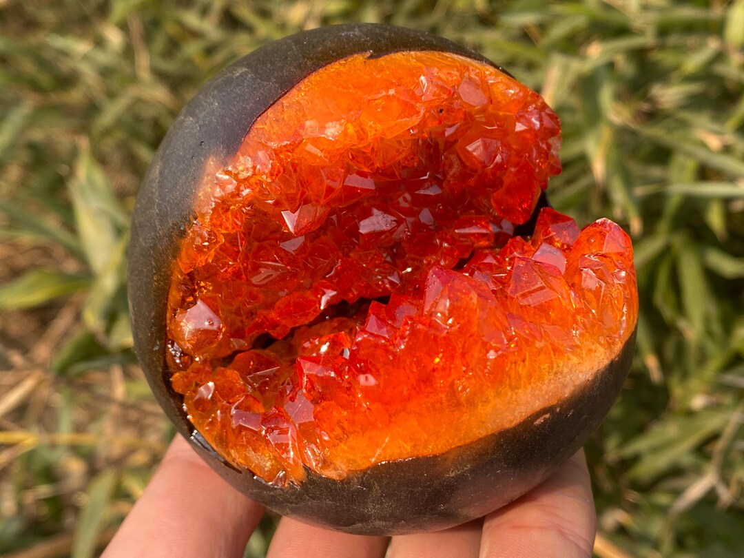 Beautiful Yellow Geode Quartz Cluster Ball,quartz Crystal,crystal ...