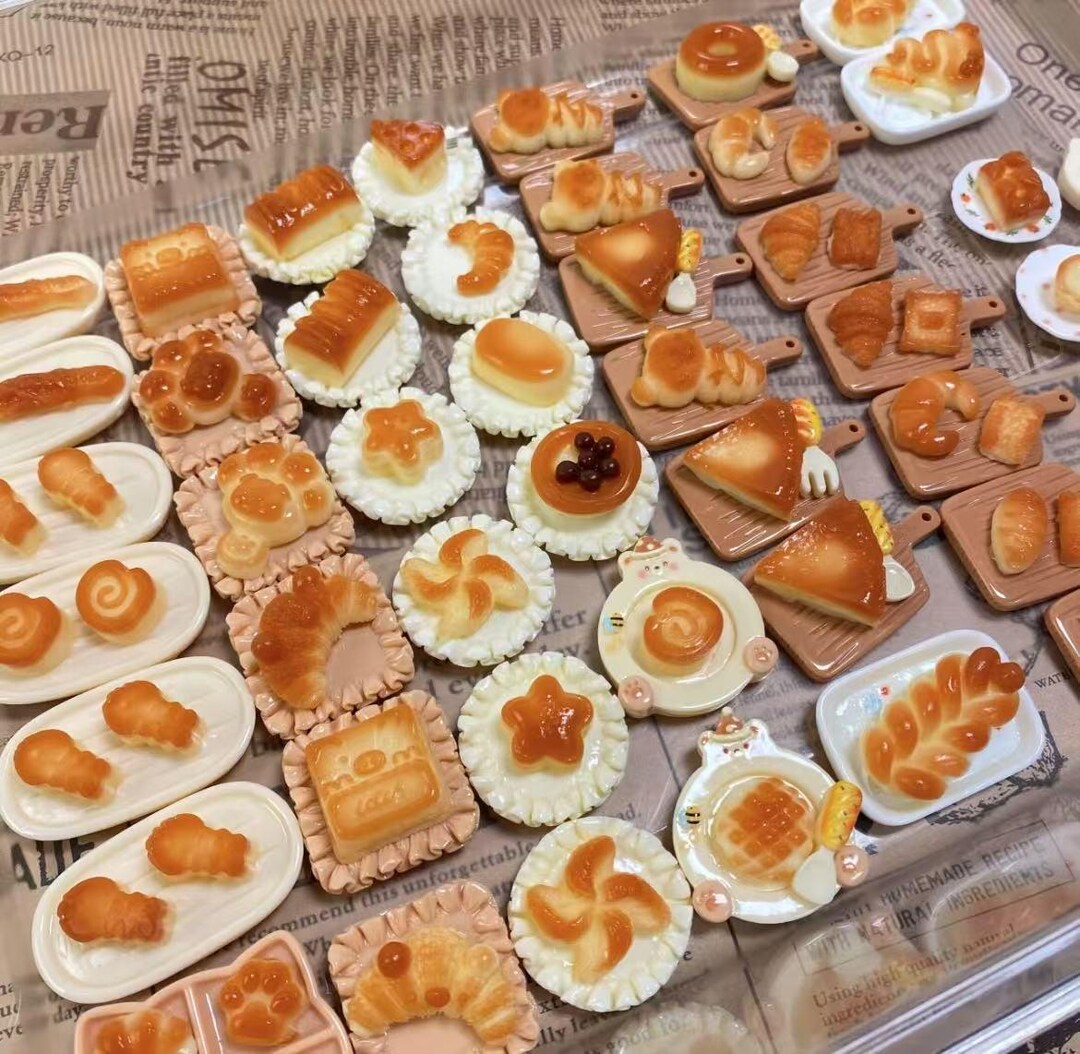 Handmade Miniature Bread Playset – Soft Clay Texture Realistic Food Toy ...