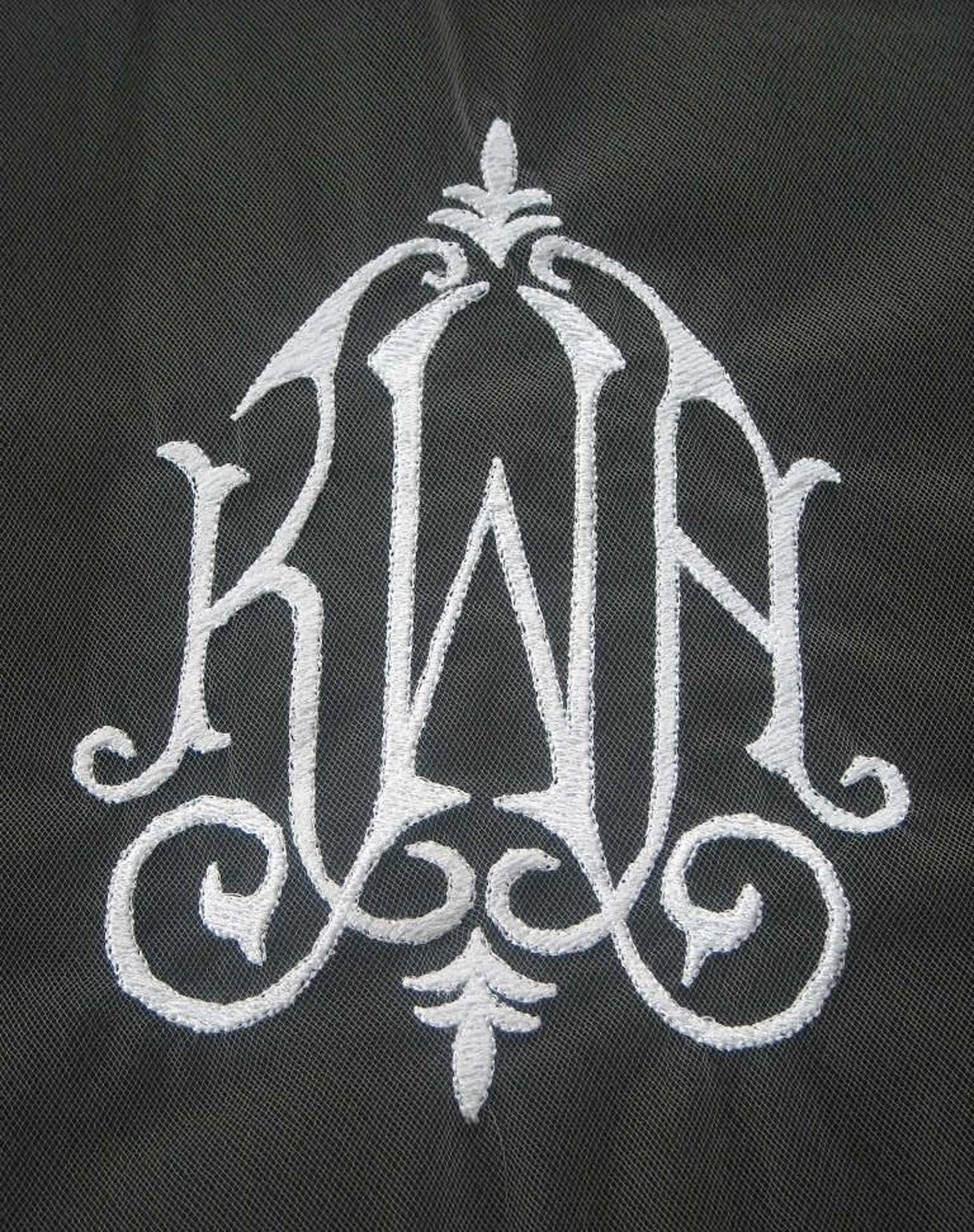 Monogrammed Veil Cathedral Length Bridal Veil With Organza - Etsy