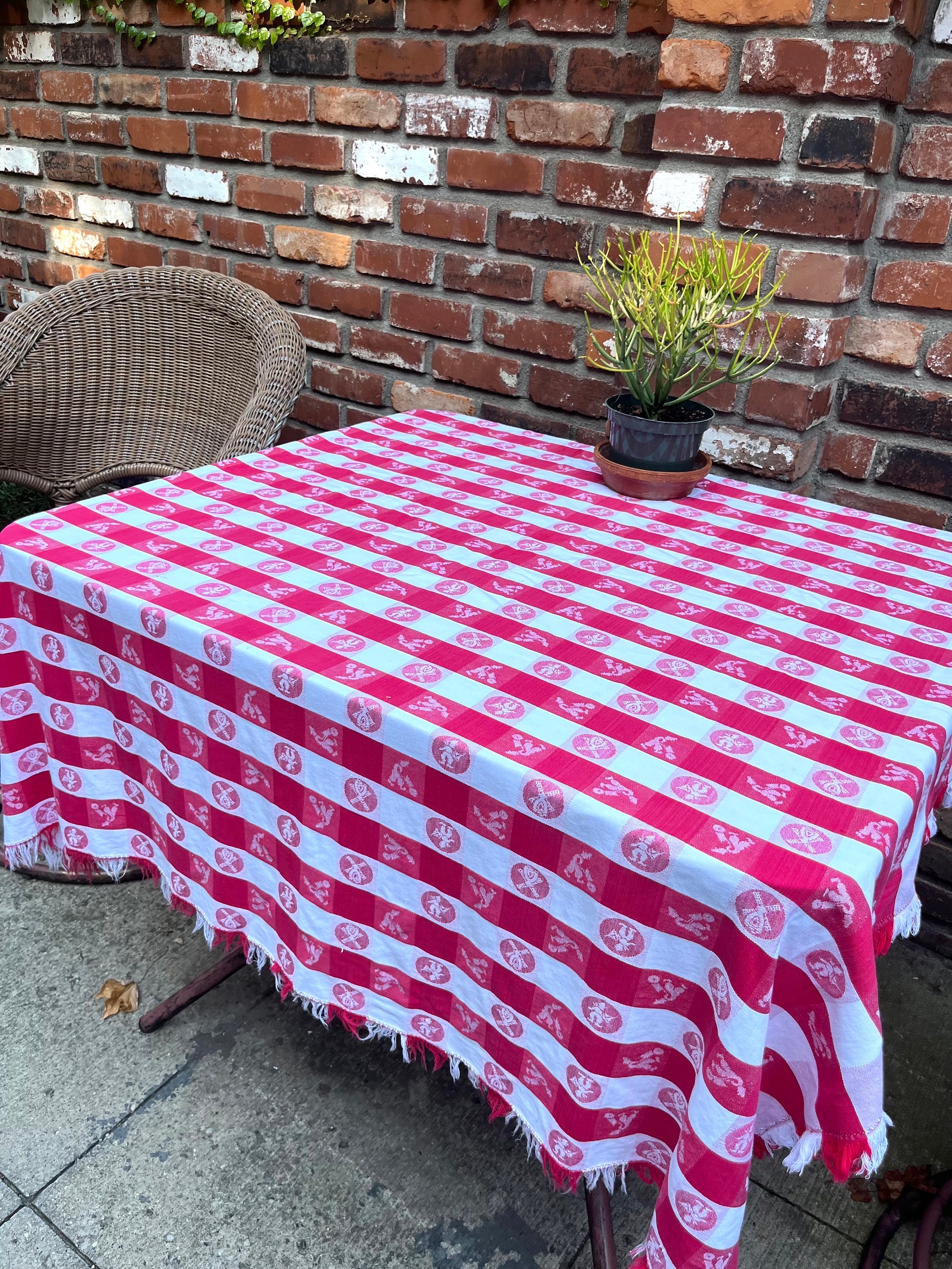 Vintage Red and White Cotton Tablecloth/italian Style/alfresco - Etsy