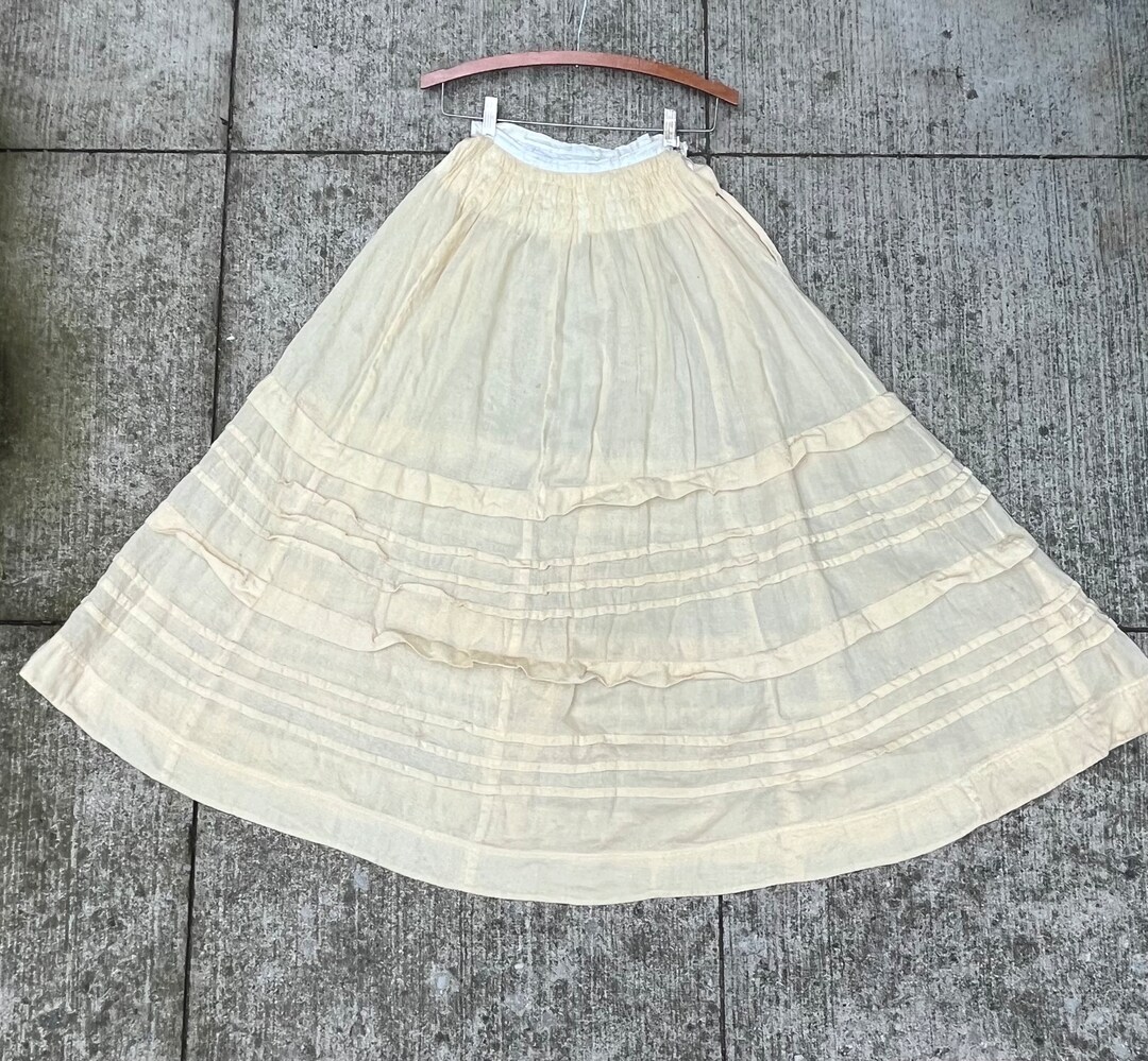 Victorian Era Cream Wool Long Full Skirt With Ruffled Tucks - Etsy
