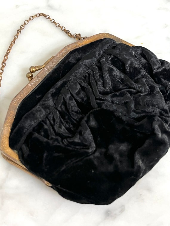 Victorian Era Miniature Velvet Purse - Gem