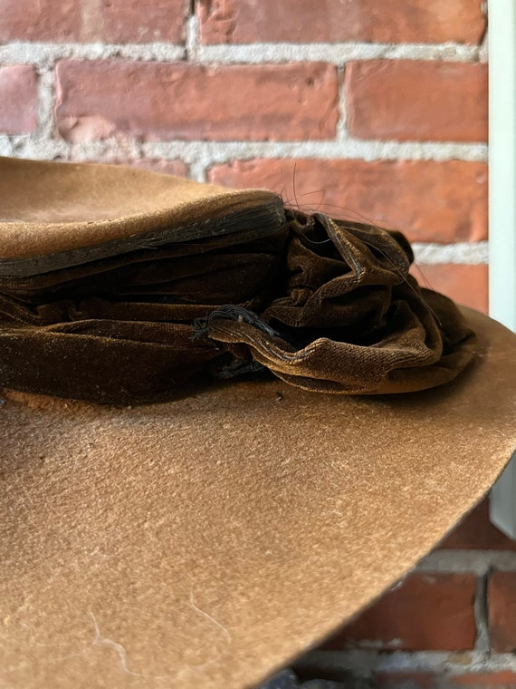 Victorian Wide Brim Felt Hat - Gem