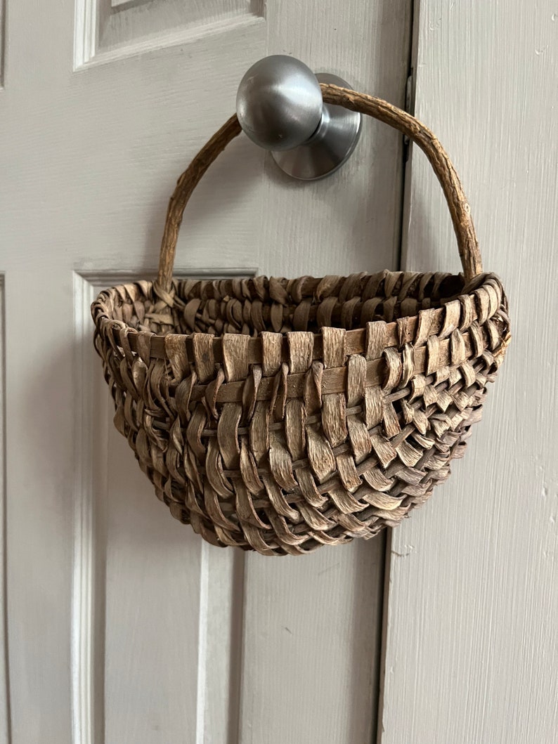 Vintage Half Moon Grapevine Basket/key Storage/farmhouse Style - Etsy