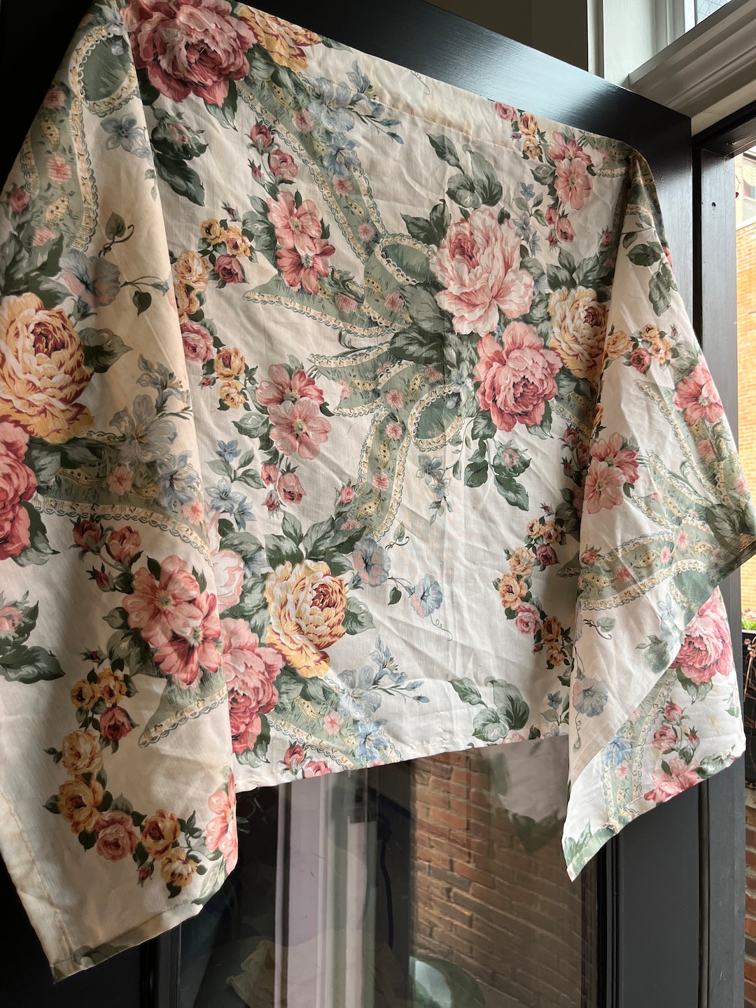 Vintage Cabbage Rose Curtain/ English Garden - Etsy