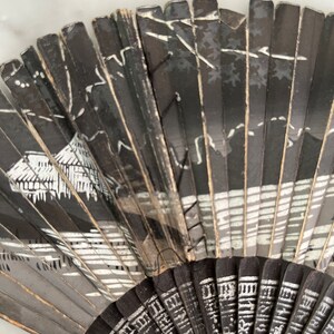 Vintage Asian Folding Paper Fan With Landscape - Etsy
