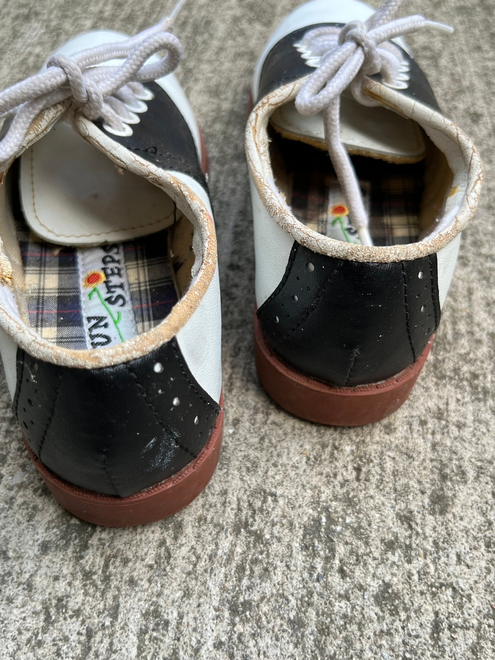 Vintage Fun Steps Childs Saddle Shoes/11 - Etsy