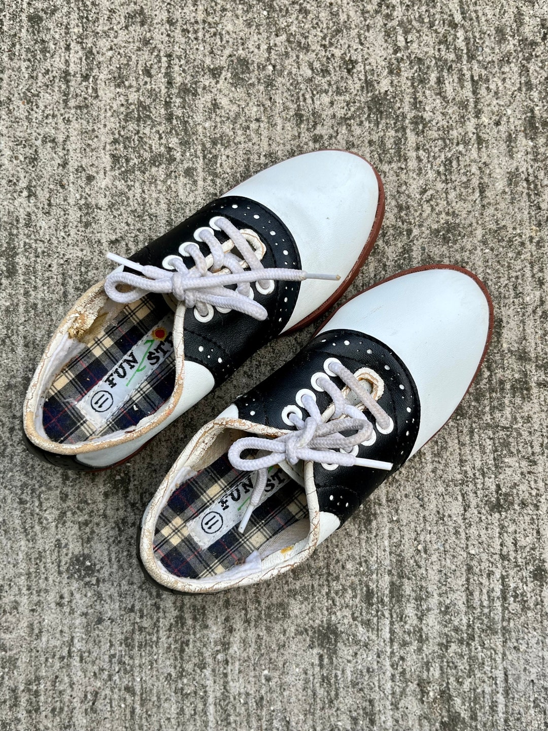 Vintage Fun Steps Child’s Saddle Shoes/11 - Etsy