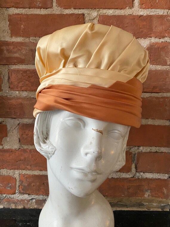 1960s Chez Original Two Tone Satin Toque Hat - Gem