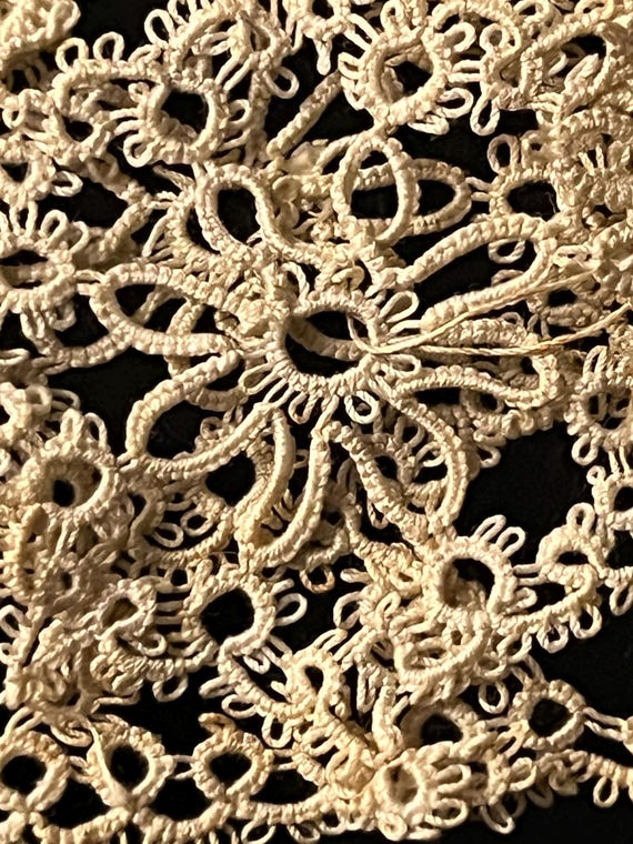Victorian Era Tatted Lace Trims/5 Pieces - Gem