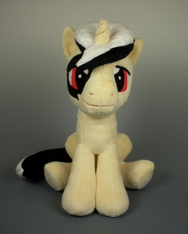 PATTERN - Male Sitting Pony Plushie - Etsy