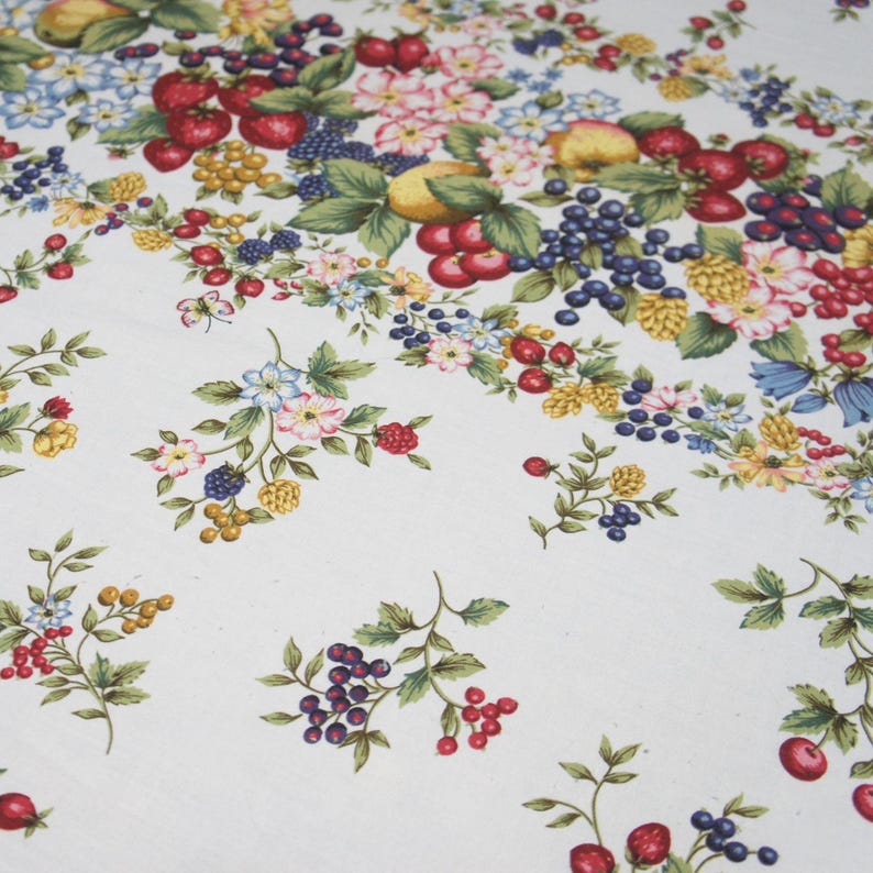 Vintage Tablecloth Wilton Court Fruit Berries Flowers Oblong 96" X 55 ...