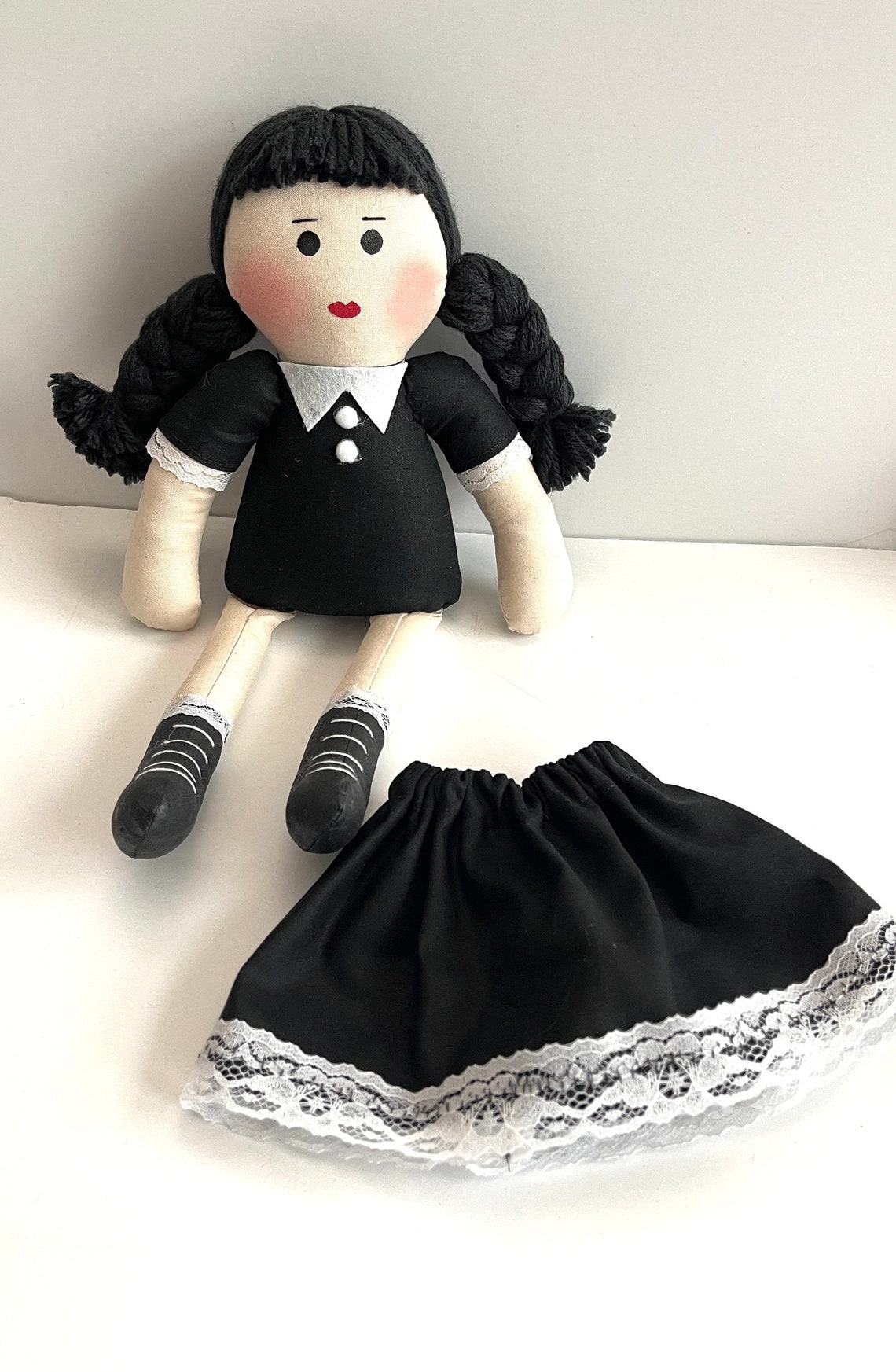ADDAMS FAMILY Doll Gotic Dolls Black Dress Doll Wednesday - Etsy