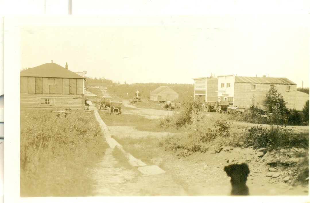 1920s Anchorage Alaska Town Dirt Roads Cars Buisness Buildings Vintage ...