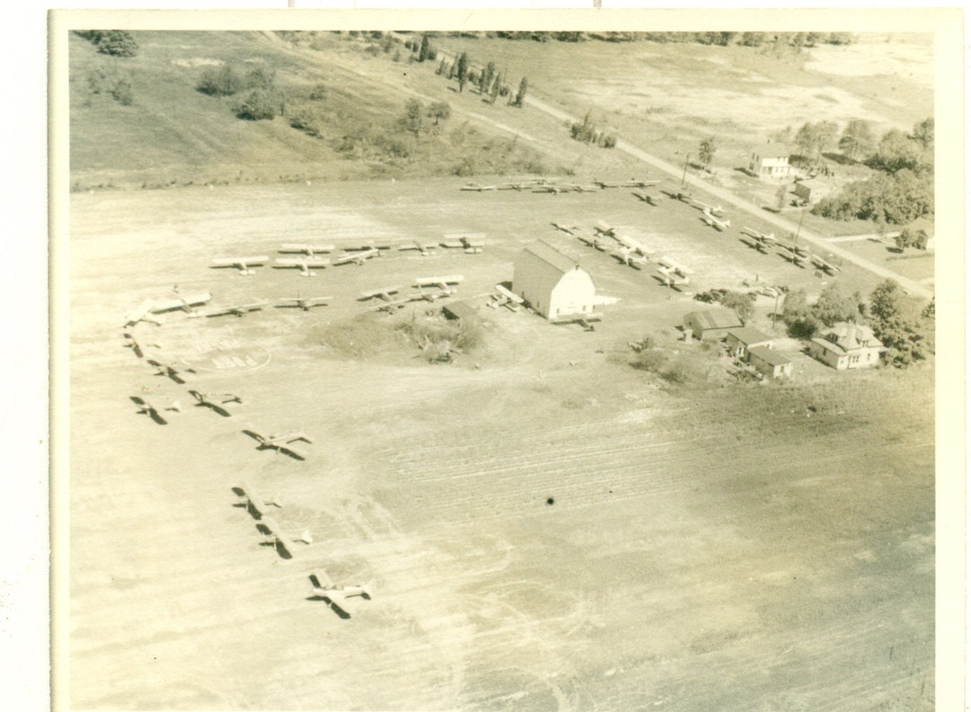 Fly in Small Plane Airport Ohio Private Airplanes Parked 1950s Photo ...