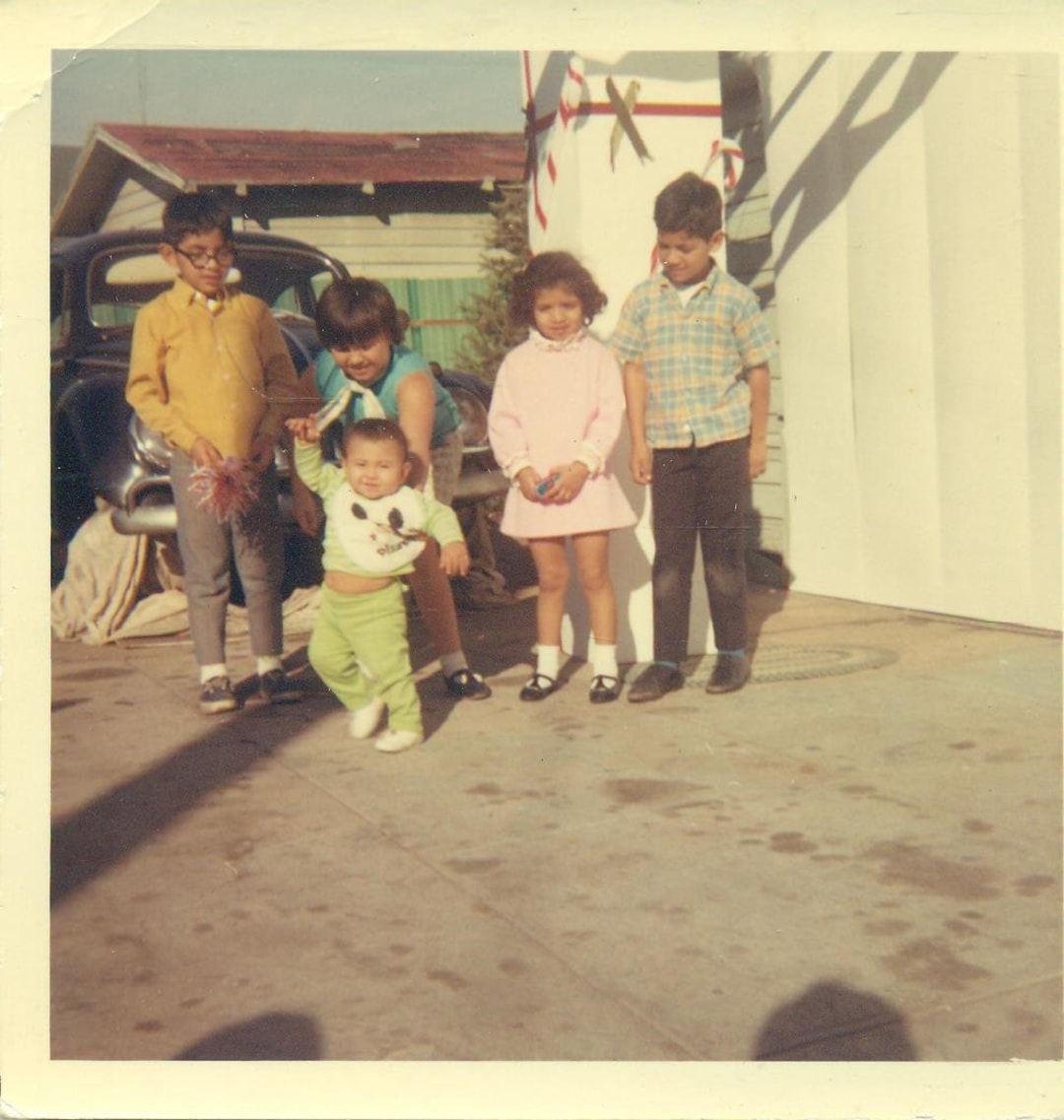 1969 Baby Wrangler Christmas Kids Standing Outside CA Sisters Brothers ...