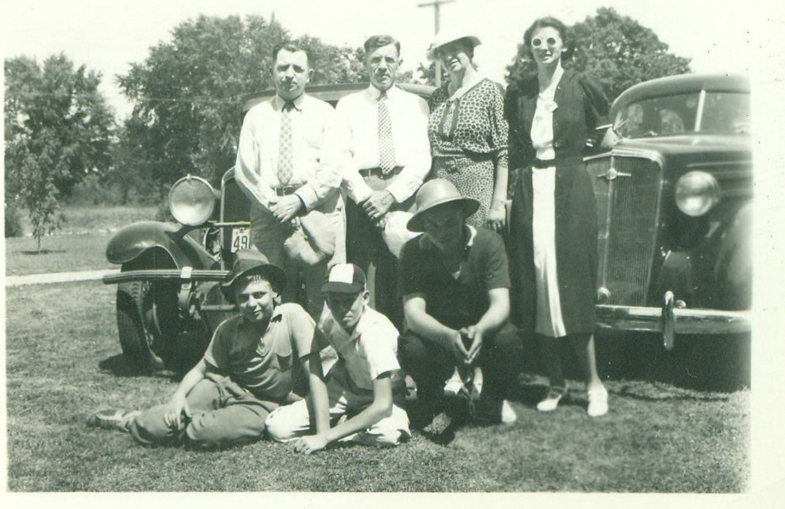 Group Photo Family in Front of Cars Runion Summer Picnic Boys Mothers ...