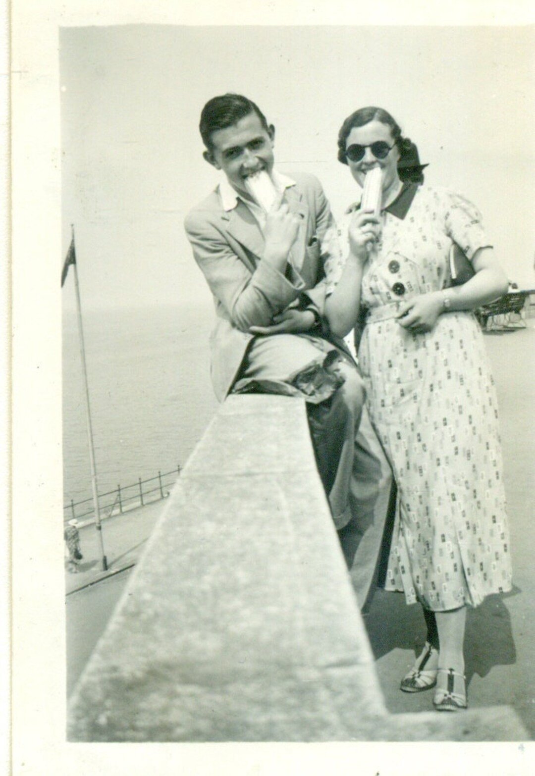 1940s Eating Popsicles Summer Vacation Man Woman Ocean Boardwalk ...