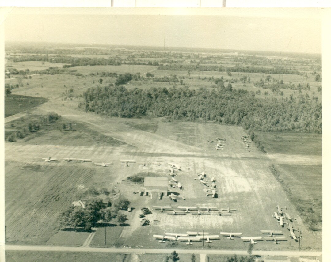 Fly in Small Plane Airport Ohio Private Airplanes Parked 1950s - Etsy