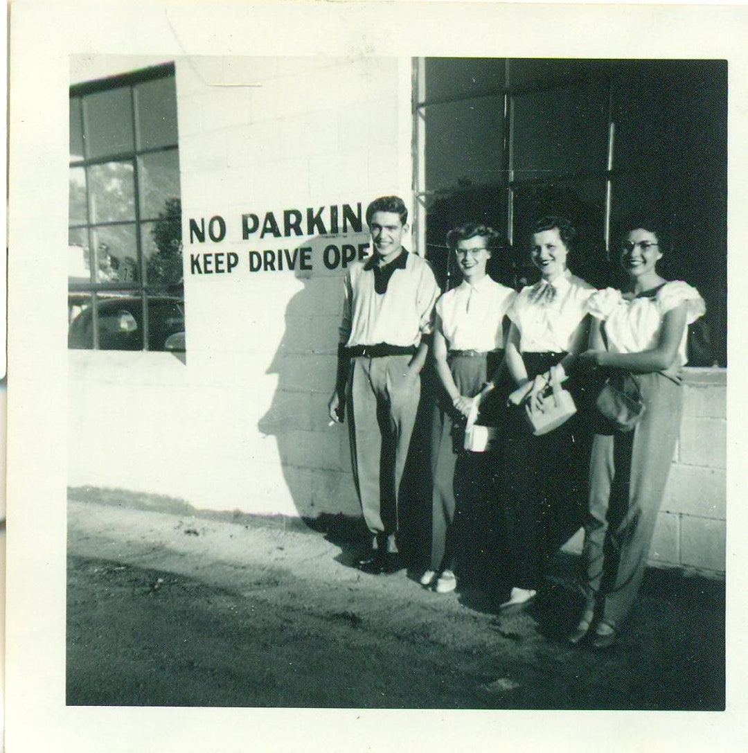 Gas Service Station Employees Women Clerks Man Smoking Cigarette 1950s ...