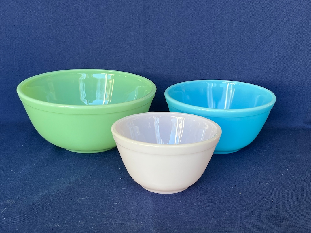 Mosser Mixing Bowls 3 Piece Set of Farmhouse Nesting Bowls Jadeite ...