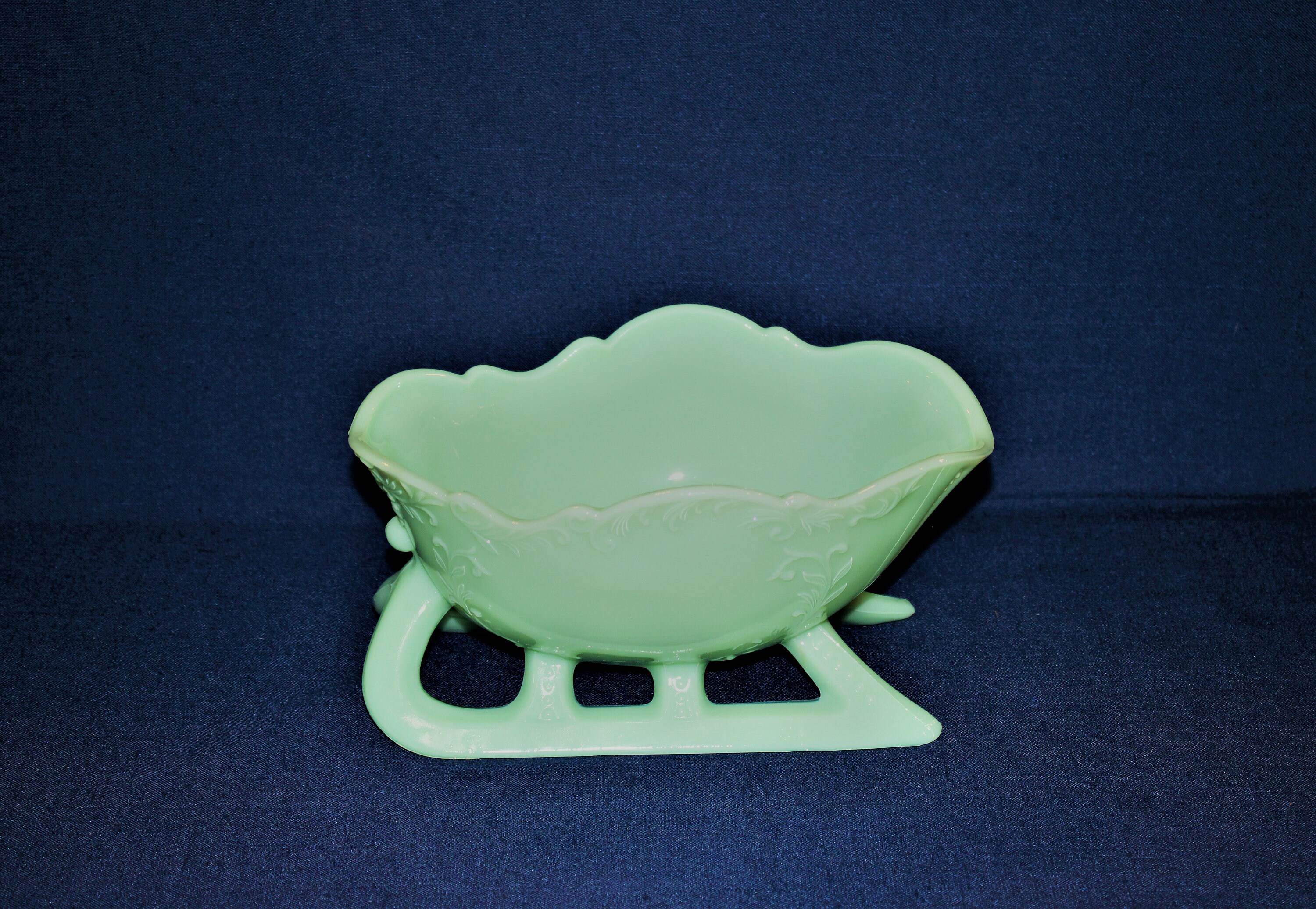 Jadeite Sleigh by Mosser Glass 9 1/4" Long by 6" Wide, Jadeite Horse ...