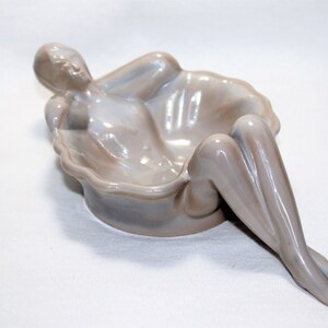 Lady Soap Dish Choice of Colors 8 3/4 Long 4 5/8 Wide, FREE SHIPPING ...