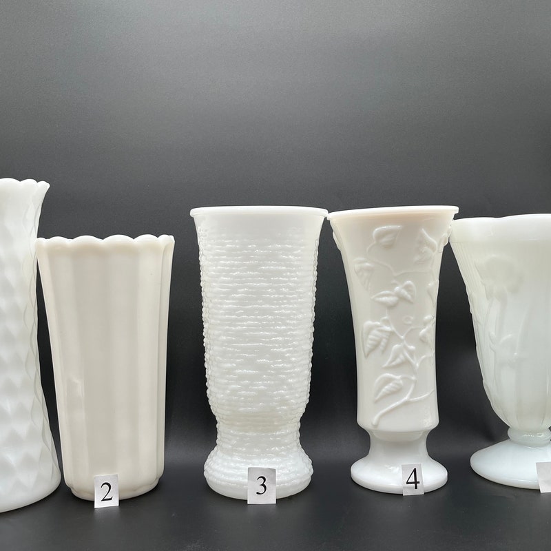 Large Milk Glass Vase - Etsy