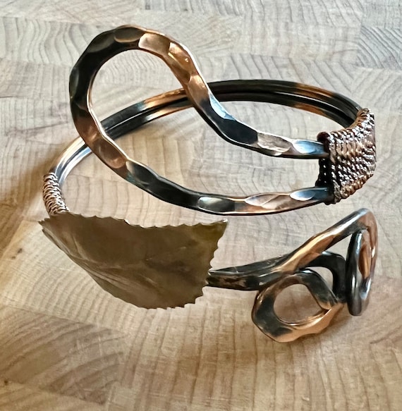 Vintage 60’s Copper, Brass Artisan Handmade Cuff. - Gem