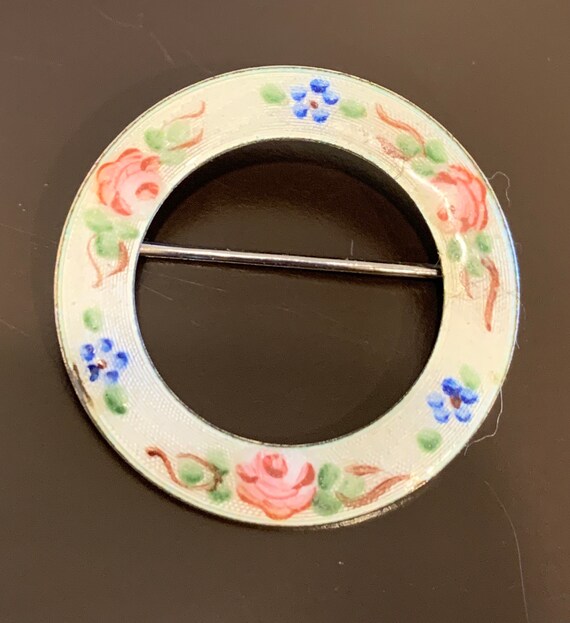 Enameled Circle pin - Gem