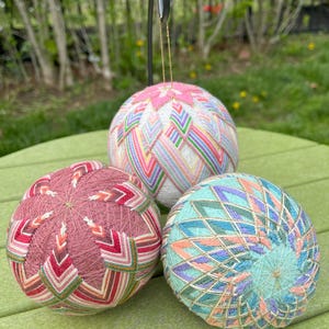Assorted Christmas Temari Balls | Pastel Colors Blue Pink Purple ...