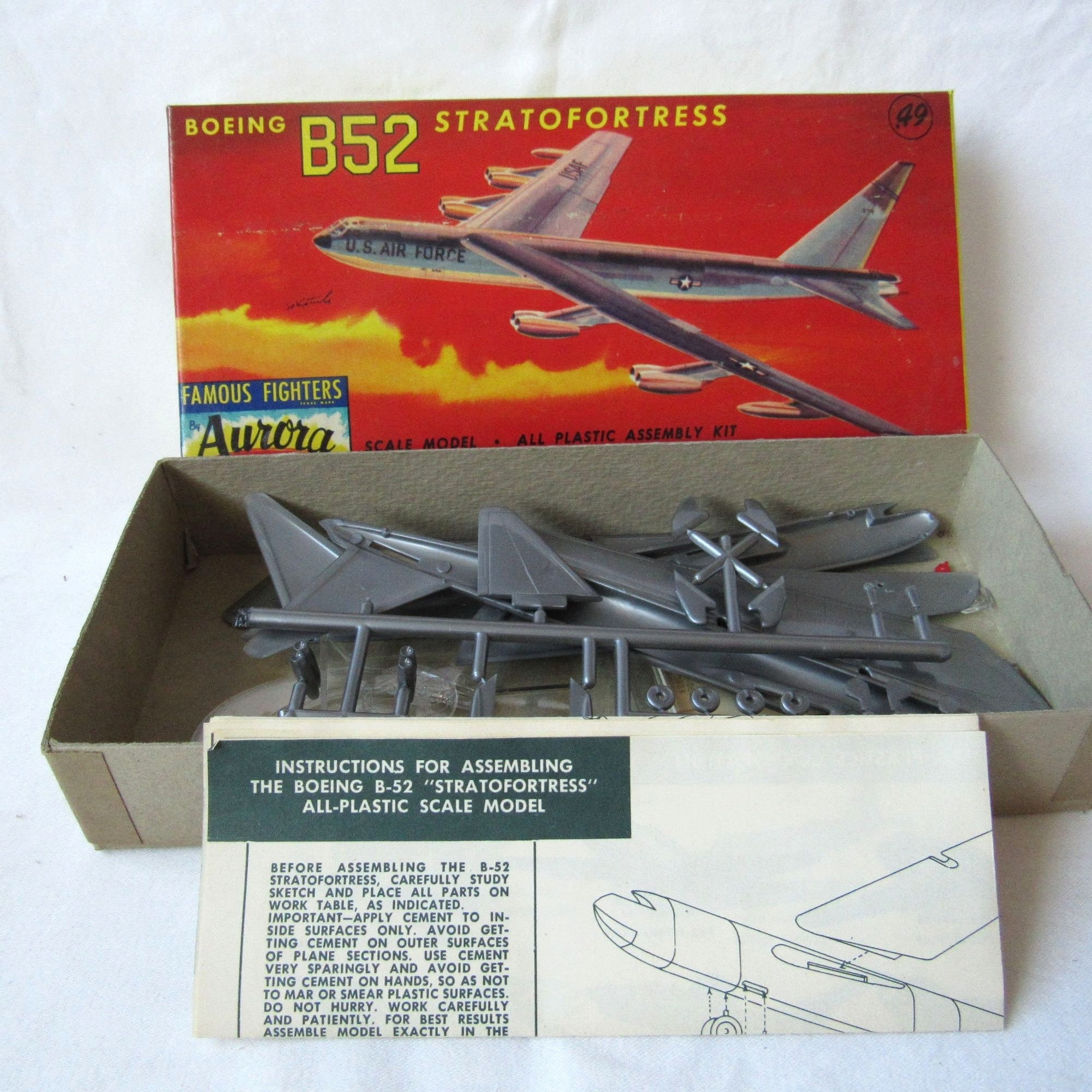 Vintage 1961 Aurora Boeing B52 Stratofortress Jet Bomber Model Kit 494 ...