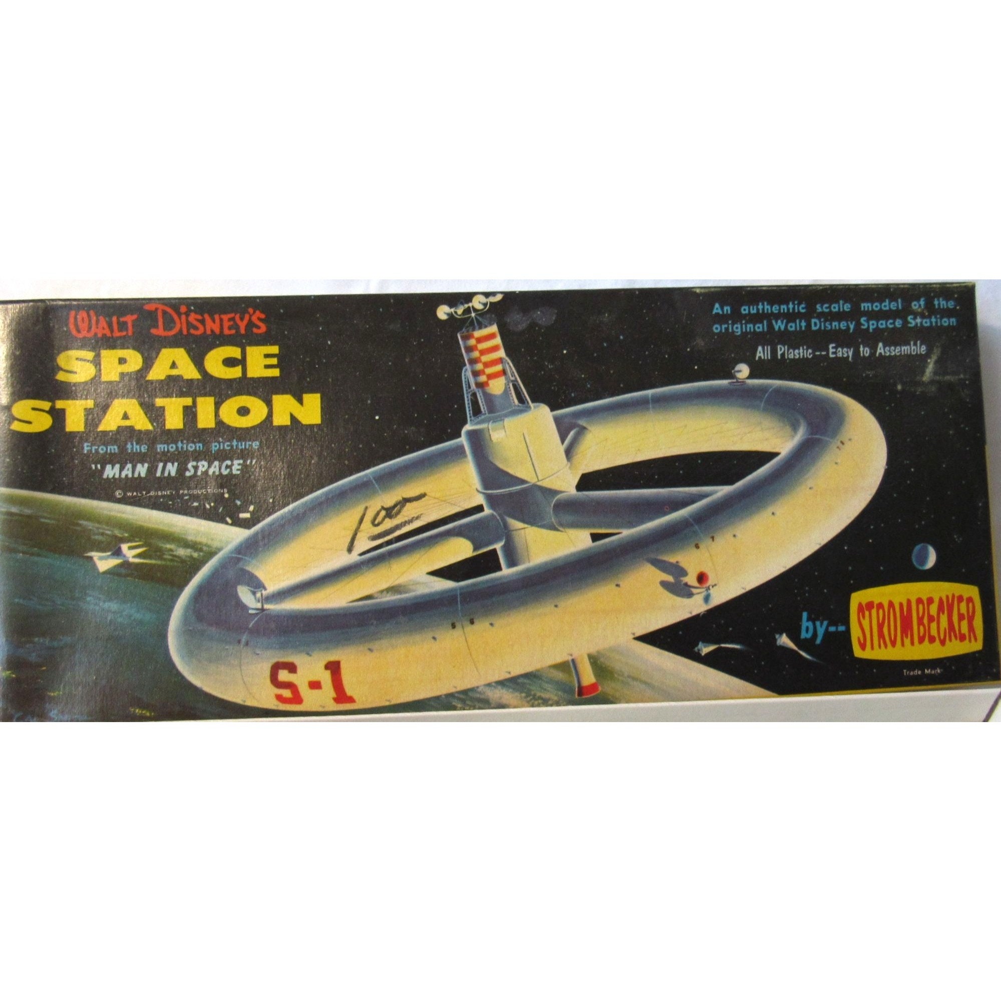 Vintage 1958 Walt Disneys Space Station Strombecker Model Kit D32 100 ...