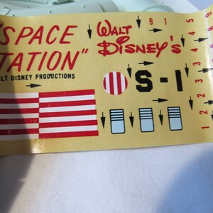 Vintage 1958 Walt Disneys Space Station Strombecker Model Kit D32 100 ...