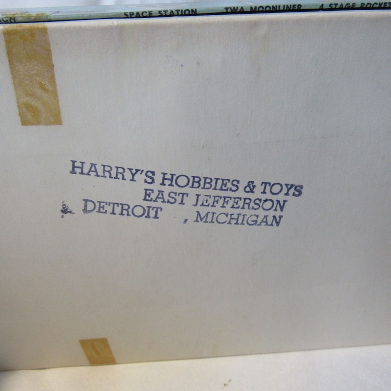 Vintage 1958 Walt Disneys Space Station Strombecker Model Kit D32 100 ...