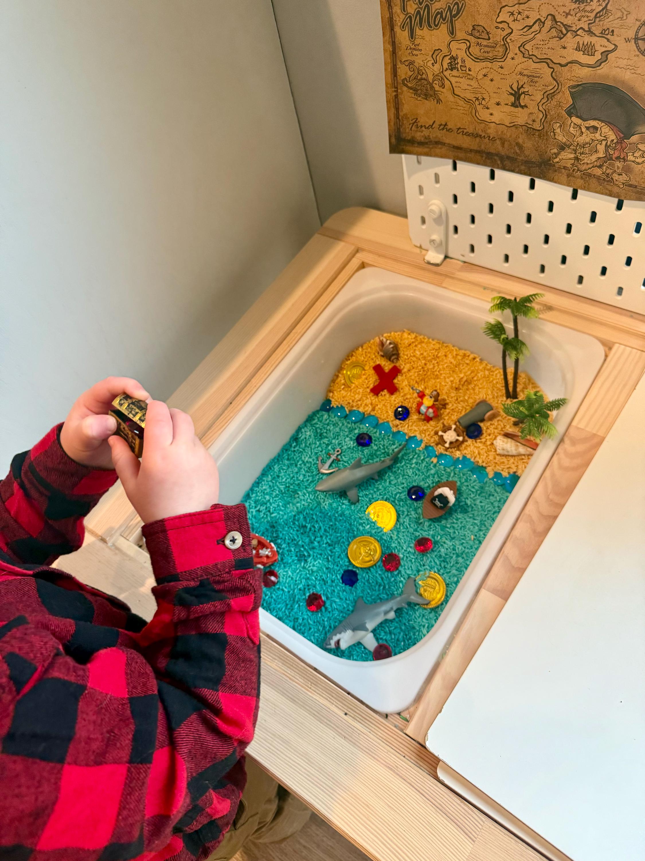 Treasure Hunt Ocean Sensory Bin, Preschool Play, Pirates, Educational ...