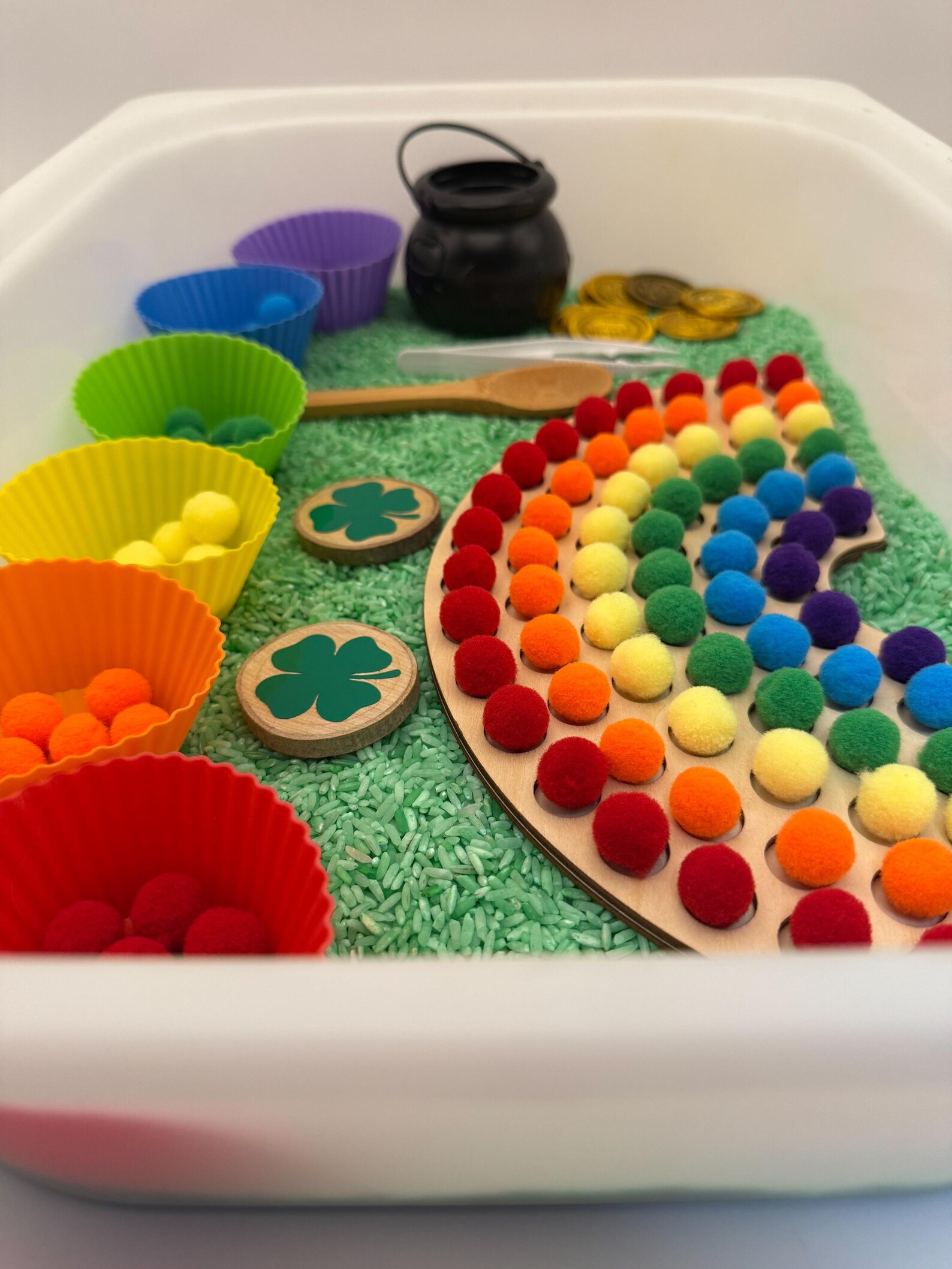 St. Patrick's Day Sensory Bin, Color Sorting, Rainbow, Irish, Fine ...
