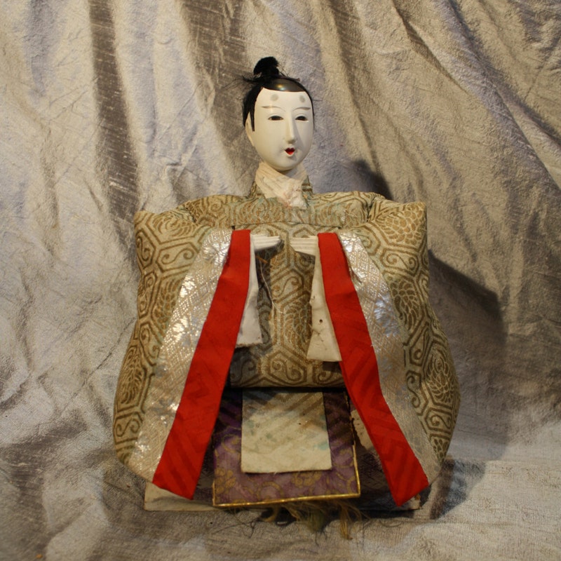 Japanese Dolls Display Case - Etsy